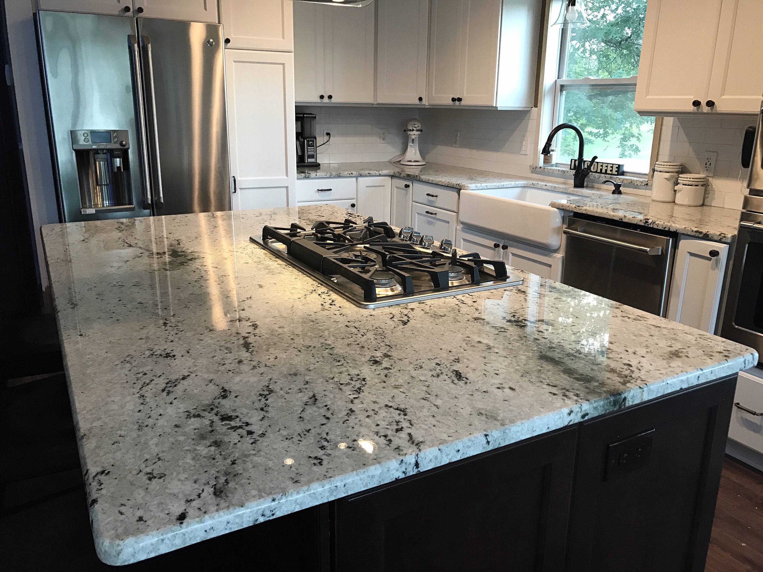 Extreme Granite and Marble - Granite Kitchen Countertops Design ...